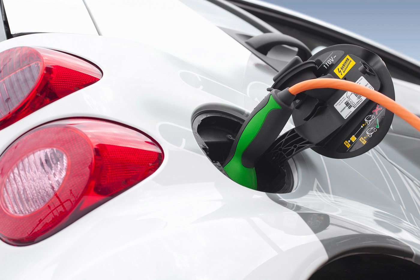 History of Electric Vehicles - EVFleetVehicle.com